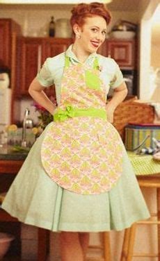 34 Stepford Wife Costume Ideas Stepford Wife Stepford 1950s Hairstyles