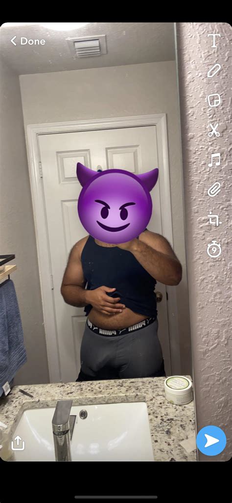 Sunday Bulge Scrolller