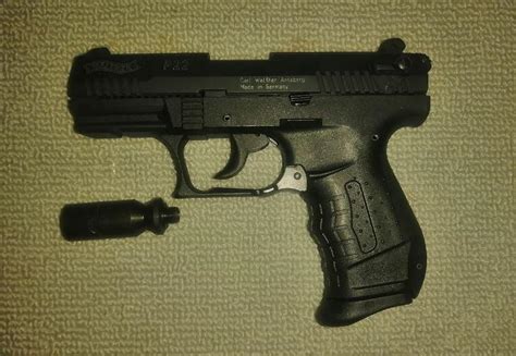 Walther P22 9 mm P.A.K. - plynová pistole | Aukro