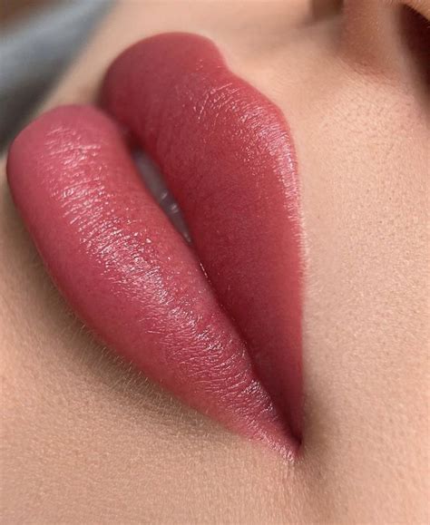 Pin by Maria Do on Salvamentos rápidos Lip color tattoo Lip art Lip