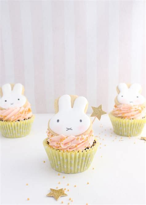 Pin By Lays Delfim On Niver Elisa 6 Candy Birthday Cakes Beautiful Birthday Cakes Birthday