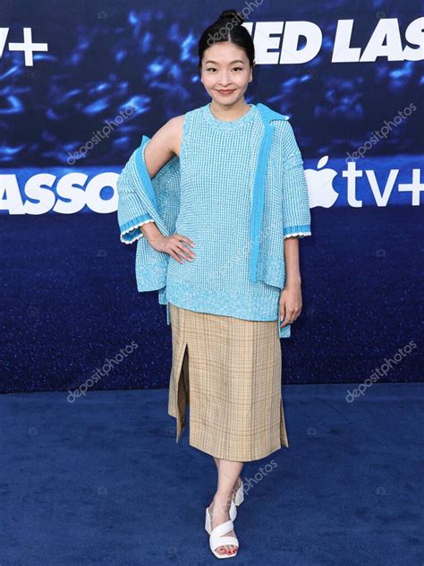Maia Shibutani Llega Al Estreno En Los Ángeles De La Serie Original De