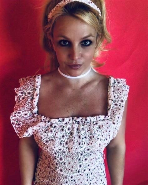 Britney Spears Lets It All Hang Out In Plunging Floral Sundress On Rare