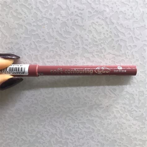 Essence Cosmetics Soft Precise Lip Pencil Review Abillion