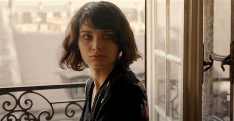 Su Netflix Riscopri Papillon Un Film Thriller Psicologico Con Una