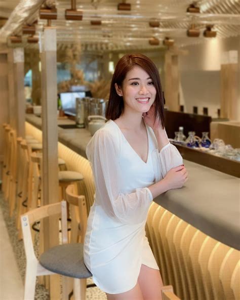 邓佩仪 高清性感写真 性感照片 邓佩仪2025最新写真 美女目录网