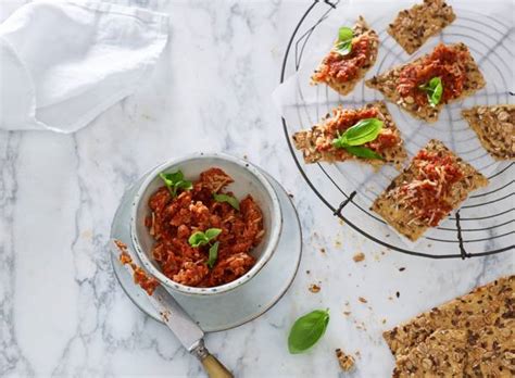 Prikkers Met Rauwe Ham En Mozzarella Recept Allerhande Albert Heijn