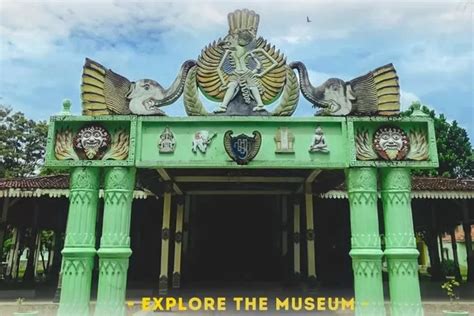 Menelusuri Jejak Sejarah Di Jogja Ini 5 Objek Wisata Dan Situs Yang