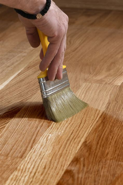 Lusso Novara Flooring Brushed And Lacquered Oak Herringbone