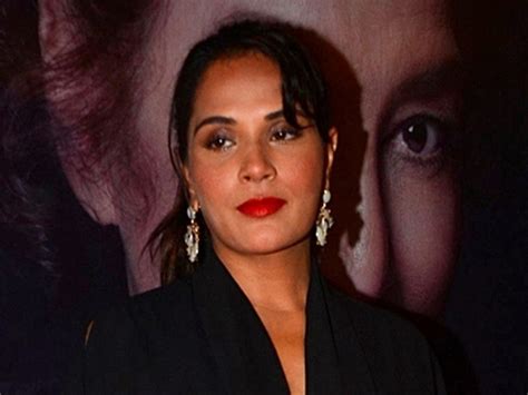 Richa Chadda Enjoys Akshay Kumars Experimental Phase
