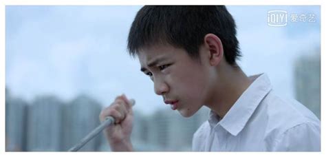 深度解析《隐秘的角落》：严良是什么时候死的？ 隐秘的角落 王瑶 严良 新浪新闻