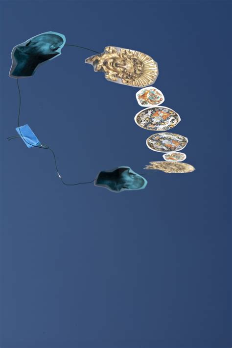 Danielle Ezzo Sème Le Chaos Dans Les Archives Du Met