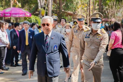 พลเอก สุรยุทธ์ จุลานนท์ ประธานองคมนตรี ตรวจเยี่ยมและติดตามผลการ