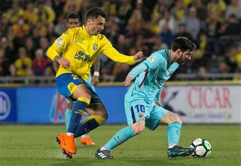 فيديو لاس بالماس يعرقل برشلونة ويُشعل الصراع على الليجا بطولات