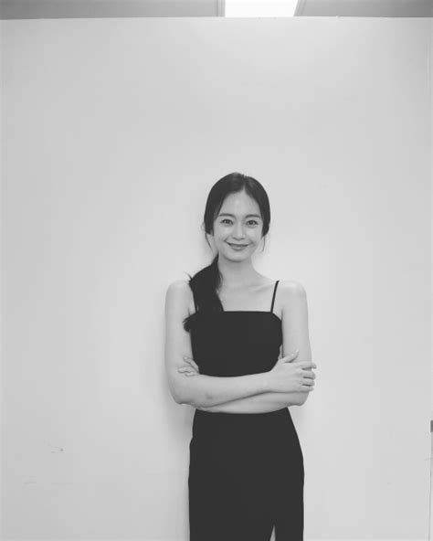 전소민 비현실적 골반 볼륨몸매 이 정도였어