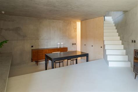 Leibal — Triangular House