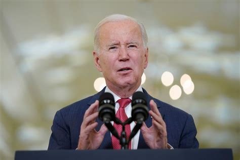Biden Pardons Six Ex Prisoners Including Woman 80 Who Shot ‘abusive
