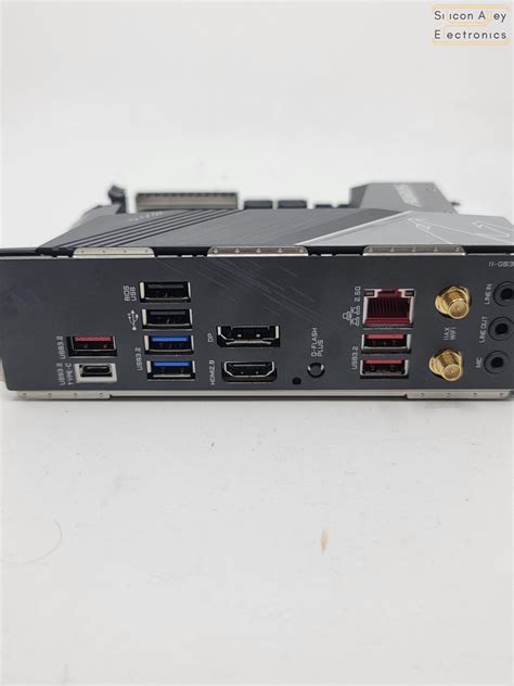 Gigabyte Z590i Aorus Ultra Intel Lga 1200 Itx Motherboard Silicon Alley Electronics