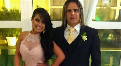 PAULINHA ABELHA ex marido da cantora manda recado para viúvo da