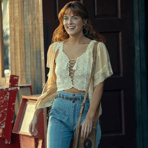 Inside Riley Keoughs Daisy Jones And The Six Transformation