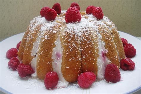 Recette De Charlotte Aux Framboises Et Noix De Coco La Recette Facile