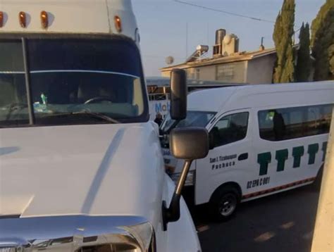 Accidente En La Pachuca Tulancingo Choque Entre Combi Y Tráiler Deja