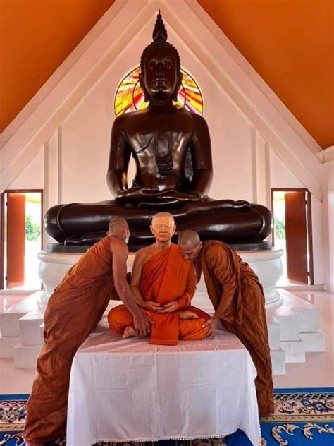 รูป อุโบสถวัดป่าร้อยปีหลวงพ่อวิริยังค์ จ ราชบุรี Wongnai