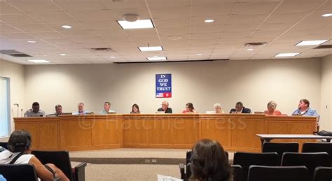 Newly Elected School Board Members Serve At Their First Board Meeting