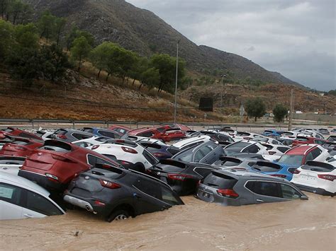Spagna Piogge E Inondazioni Nel Sudest Almeno Due Morti Swi
