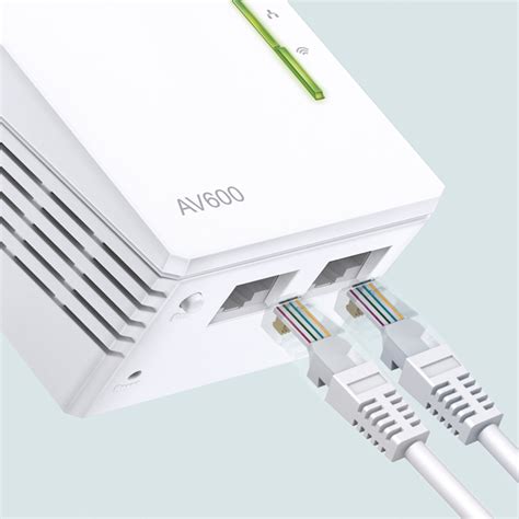 Tl Wpa4220 Powerline 600 Wi Fi Powerline Extender Tp Link United