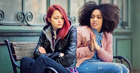 People Who Constantly Apologize For No Reason Typically Display These 8 Behaviors