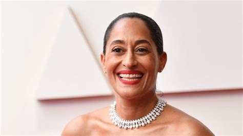 Tracee Ellis Ross Hits Oscars In A Style That Cant Be Missed In 2024
