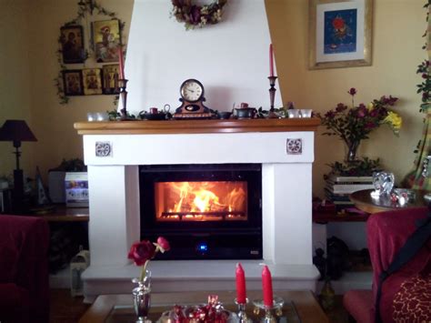 Pin On ιδεες για διακοσμηση τζακιου Καμαριανακης Group Decor Home Decor Fireplace