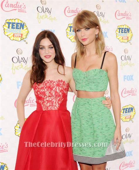 Odeya Rush Red Prom Dress 2014 Teen Choice Awards Blue Carpet