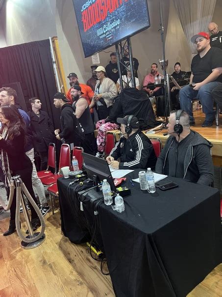 Wwe Gcw Ник Хан СиЭм Панк Брон Строумэн и Найя Джекс посетили шоу