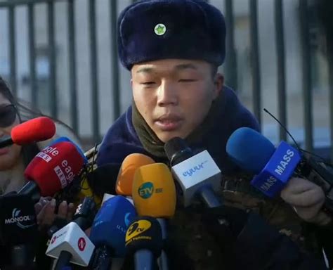 Цэрэгт яваад ирэх хооронд гурван дүүгээ ээжтэйгээ алдчихлаа надад