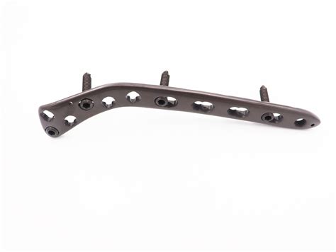Surgical Implant Multi Axial Proximal Tibial Lateral Locking Titanium