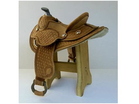 Miniature Oxbow Stirrups Bunkhouse Tools