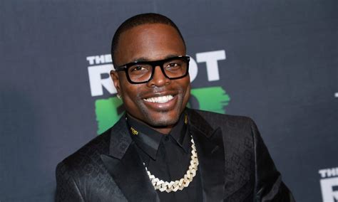 Lamor Whitehead Arrested For Fraud Extortion And False Fbi Claims