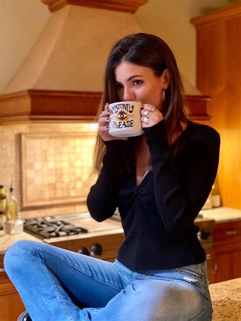 Victoria Justice 02132021 • Celebmafia