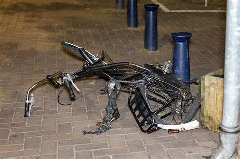 Fietser Overleden Na Aanrijding Met Auto 112 Nederland