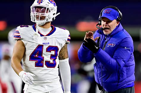 Sean Mcdermott Pulls Off An Amazing Prank On Bills Players