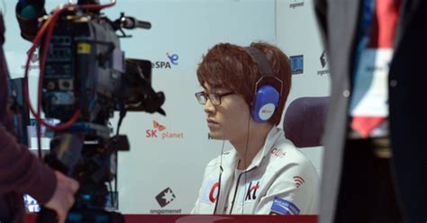 Sk플래닛 결승 Kt 저그 승리의 날 임정현 최호선 제압4세트