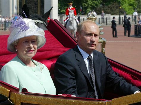 Kremlin Says Queens ‘wisdom In ‘short Supply On The International