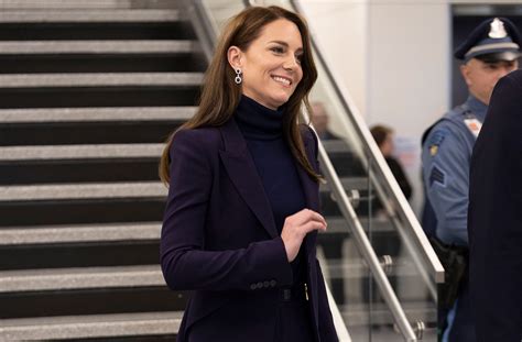 【キャサリン妃】意外すぎる機内ファッションからパーティスタイルまで。8年ぶりの米国ツアー全コーデ紹介 キャサリン妃ほかプリンセスにみる