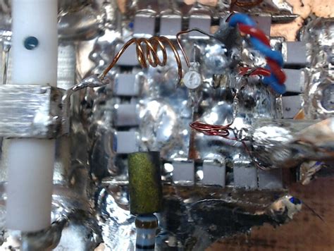 An Experimental Lna For 1296 Mhz