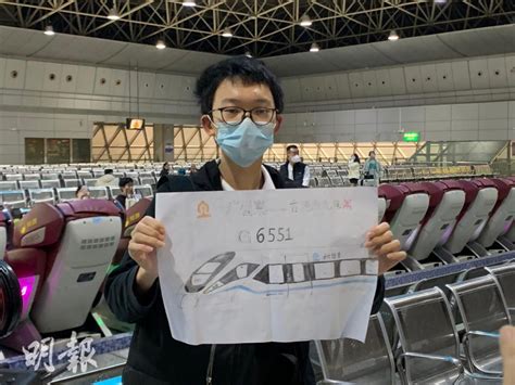 廣州直擊｜廣州鐵路迷到東站慶祝新線開通 有乘客懷念廣九直通車雞髀 1030 20230115 港聞 即時新聞 明報新聞網