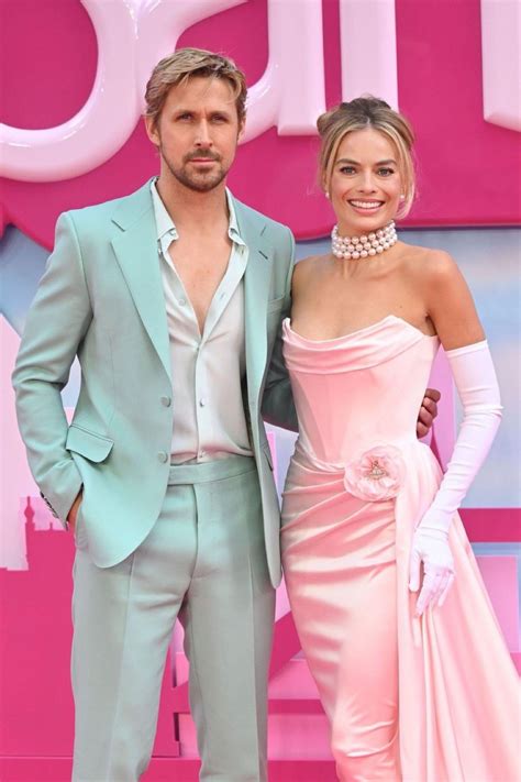 Meredith G On Twitter La Necesidad Que Me Crea Tener Un Traje De Ese Color Https T Co