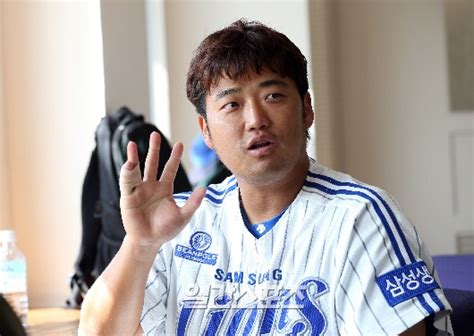 삼성 박석민 2015년에는 30분 일찍 출근합니다