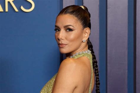 Eva Longoria Revisite Cet Accessoire Cheveux De Notre Enfance Elle